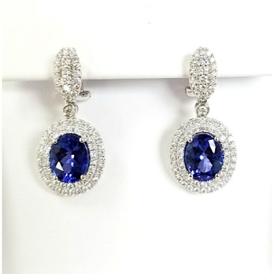 DePrisco Diamond Jewelers Boston Sapphire Jewelery